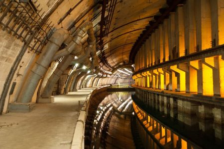 15 Amazing, Deserted Locations Around the World - Buzzer