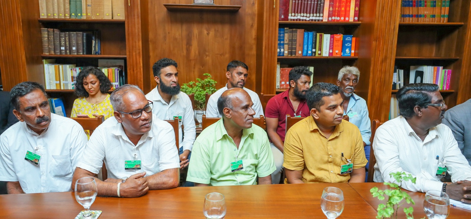 A special ID card for peddlers - Buzzer