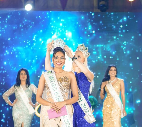 Sashmi Dissanayake crowned as the "Mrs Earth International - 2023 ...