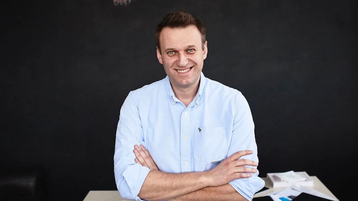 Navalny's body is handed over to his mother for last rites - Buzzer