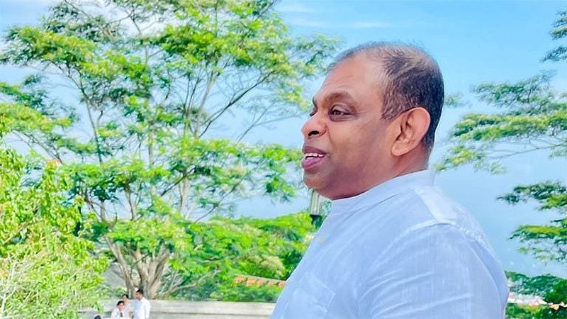 Ex-IGP Deshabandu Tennakoon granted bail - Buzzer